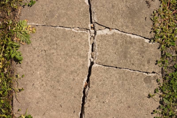 Concrete Slabs Repair: Tackling Common Issues and Fixes