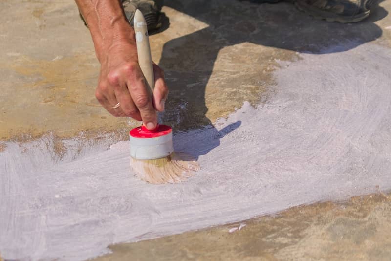Protect Concrete Surfaces: Stop Spalling With Waterproofing