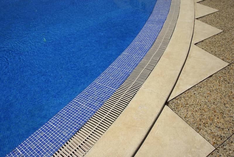 Pool Deck Guide: Balancing Non-Skid & Clean